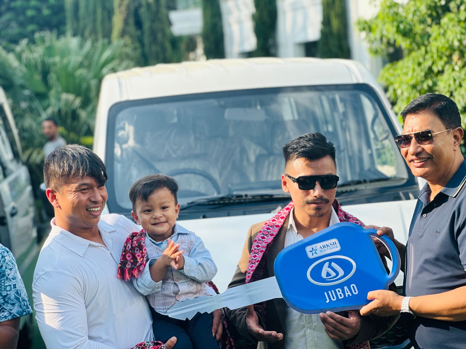 14-Seater Jubao Electric Vans Launched in Nepal by Arks Group | News ...